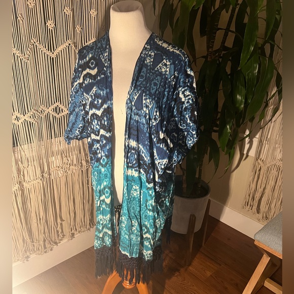 Zoe & Rose | Tops | Zoe Rose Tye Die Poncho | Poshmark